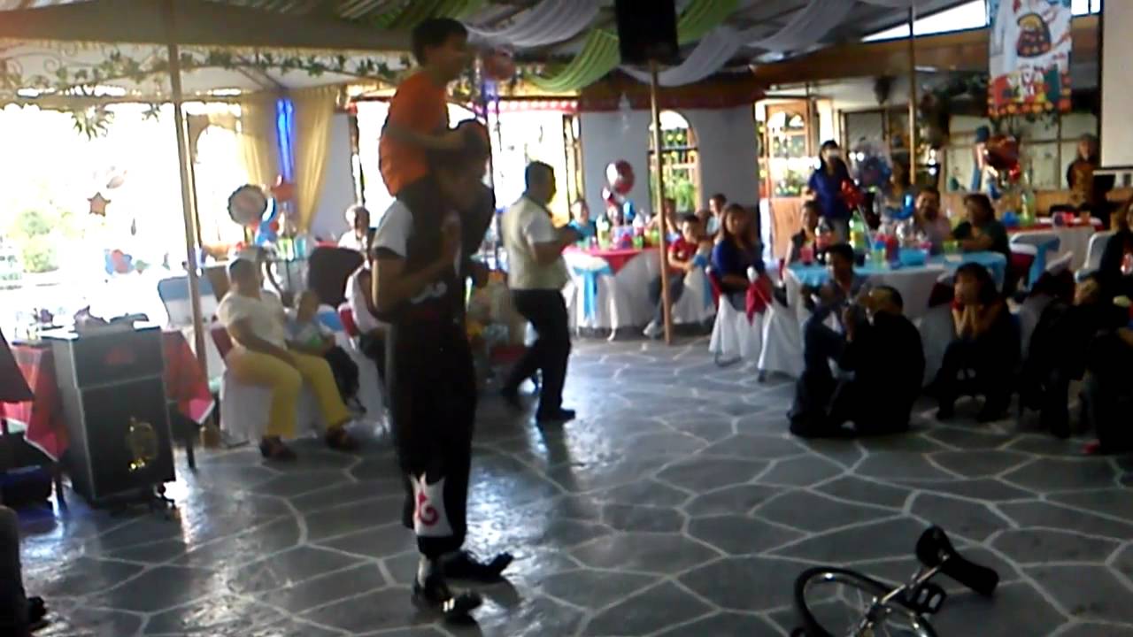 Payaso chester - YouTube