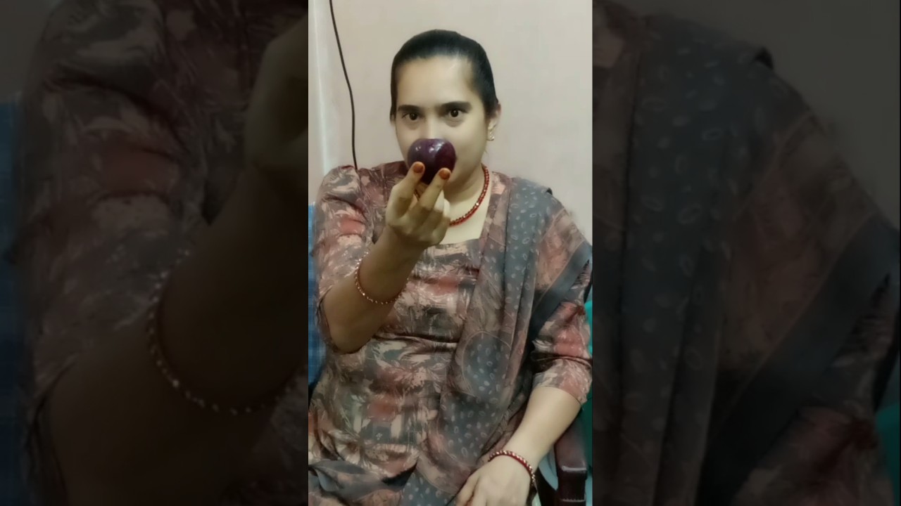 Ooty Apple / Sweet Plam #ootyapple#fruit#shorts#youtubeshorts - YouTube