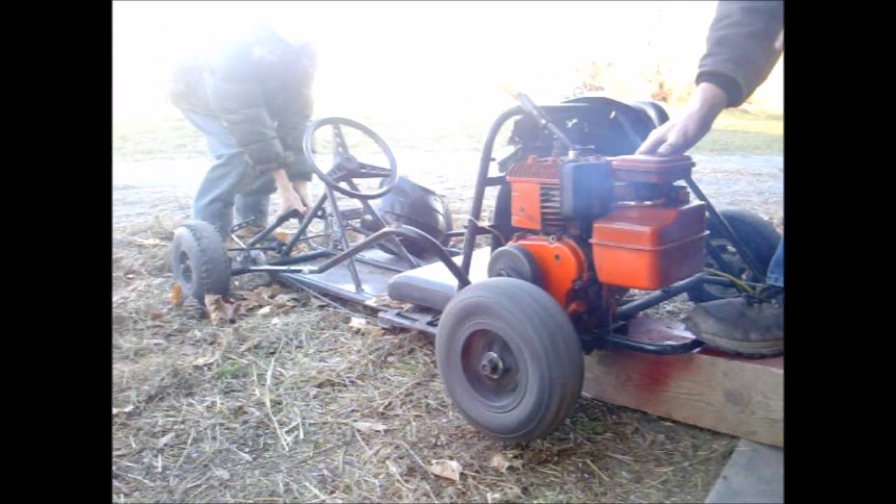 5 hp Manco Gokart Vs 4.5 hp Mowersickle trike - YouTube