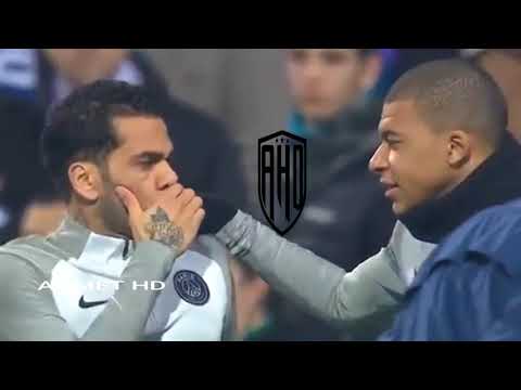 19 yaşında Mbappe, Ronaldo ve Messi yetenek karşılaştırılması