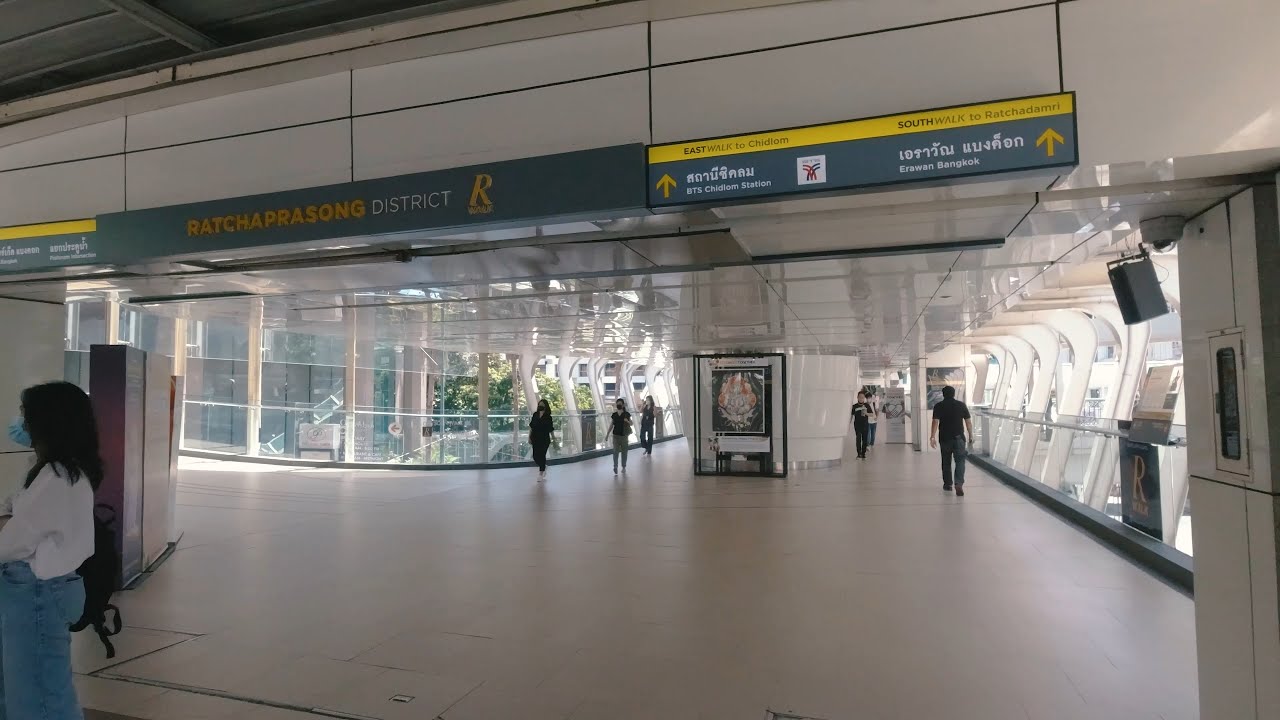 4K Citywalker - "Bangkok" BTS SkyWalk (From "Siam" to "Chit Lom ...