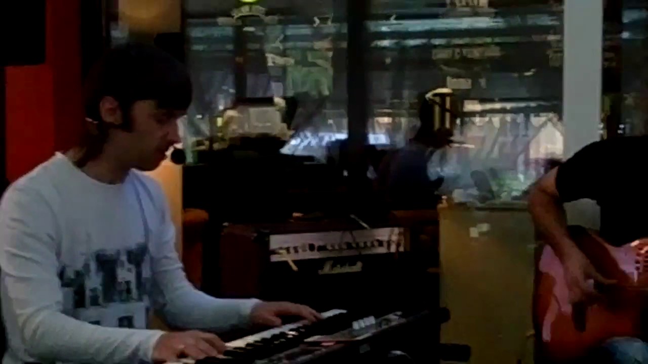 Дуэт "Zaytseff & Sedovich" в Чашке Кофе на Морском - YouTube