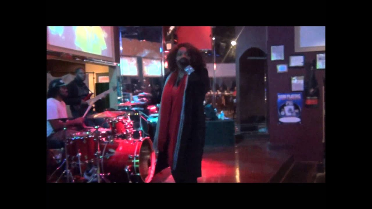 Victoria Fuqua and The Edgewood Band! - YouTube