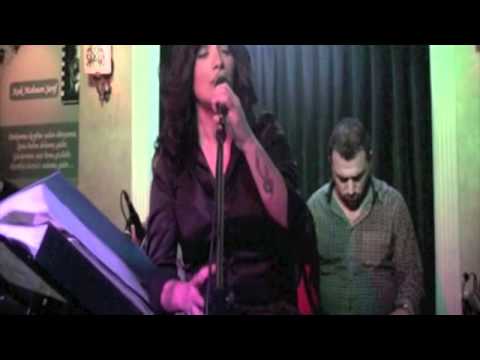 GÜLHAN GÜNEŞ - KAFAMA SIKAR GİDERİM