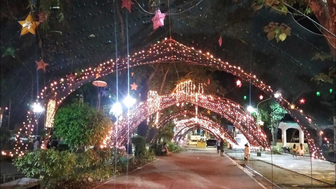 LIGHTS @ PLAZA MANDURRIAO, ILOILO - YouTube