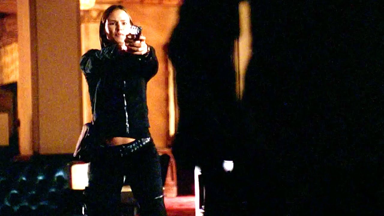 Sydney Bristow vs. Allison "Francie" Doren [Alias - S3E06 - "The ...