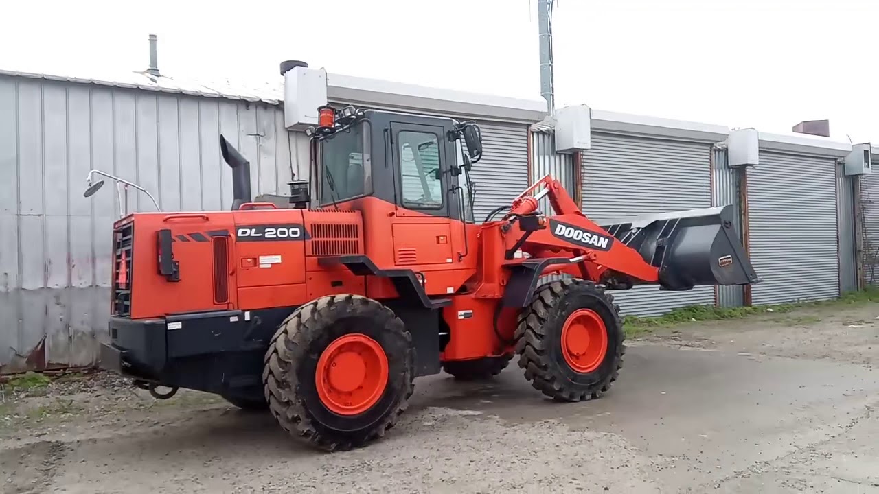 Doosan dl200 - YouTube