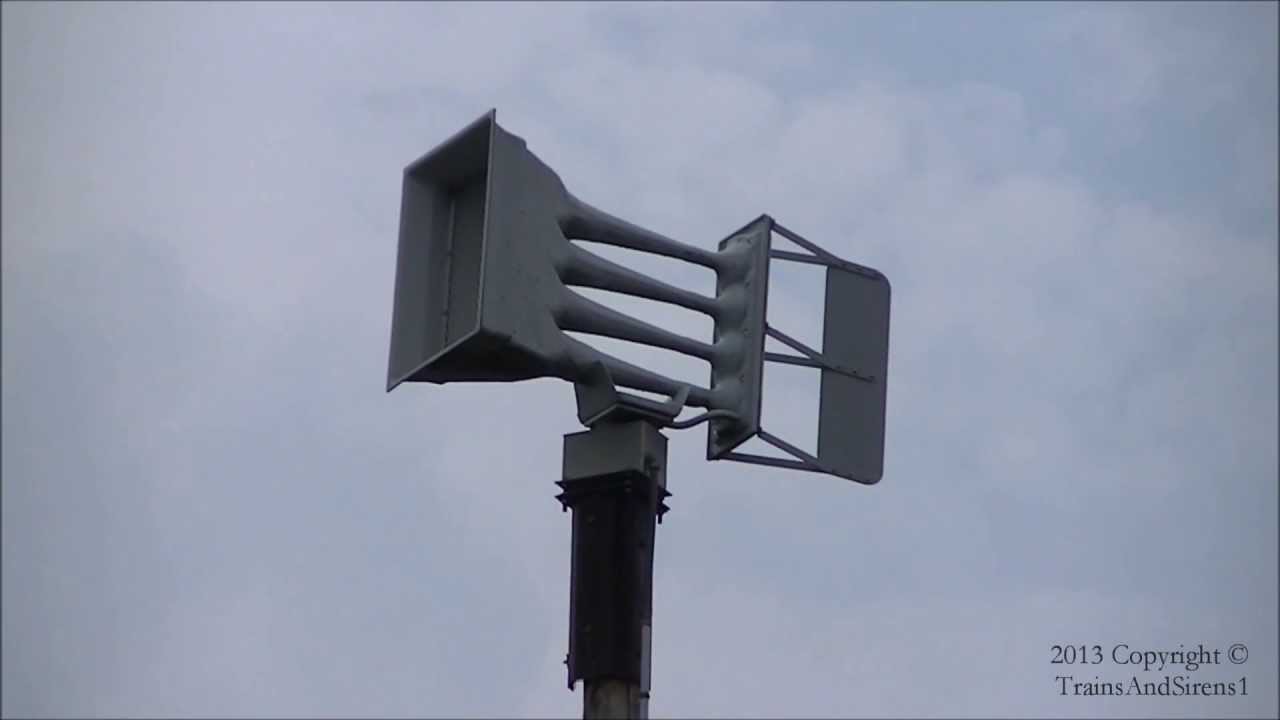 Whelen Vortex R4 (Broken Rotator) Set off, Short Hi-Lo (Fire) - Honea ...