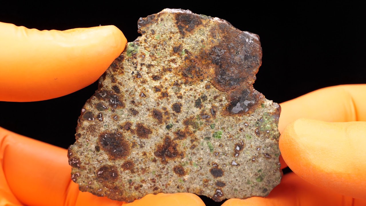 Meteorite NWA 8251 Primitive achondrite - Lodranite 12.37 gram - YouTube