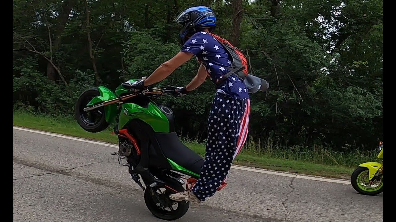 4th of July Minibike Rideout MN 2022 Yamaha Vino - YouTube