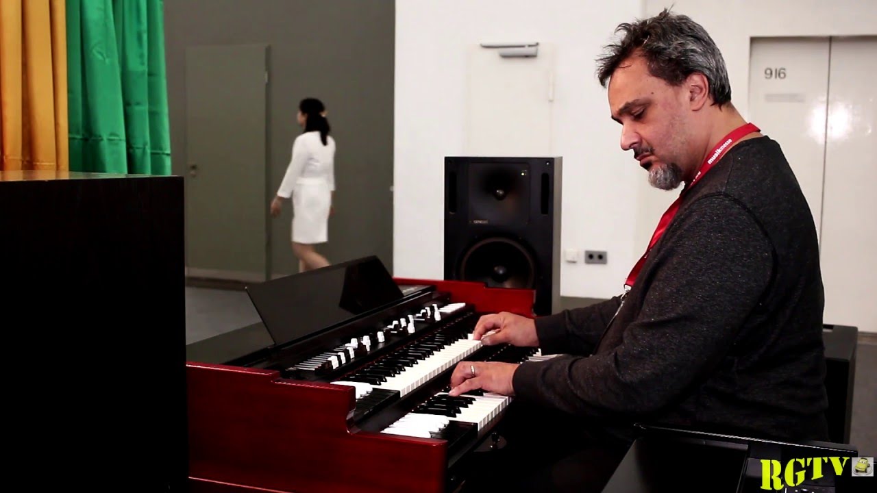 KeyBLegend at Musikmesse 2016 - Demo #2 by Alberto Marsico - YouTube