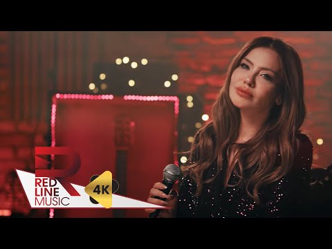 Lara - Oyuncak Gibi (Official Music Video)