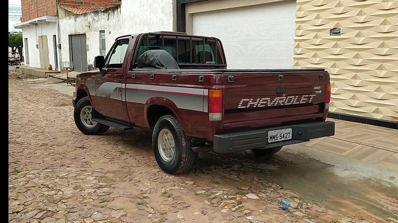 D20. Com todos os acessórios originais... - YouTube