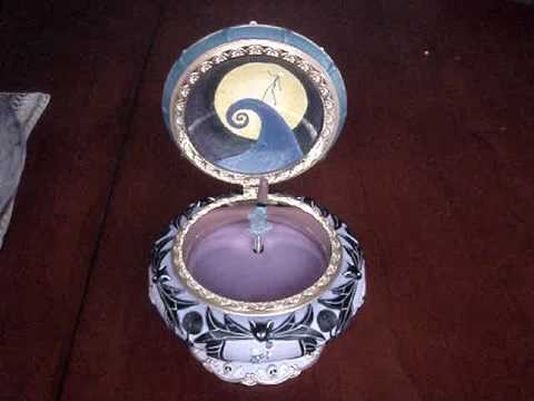 Sally Music Box - YouTube