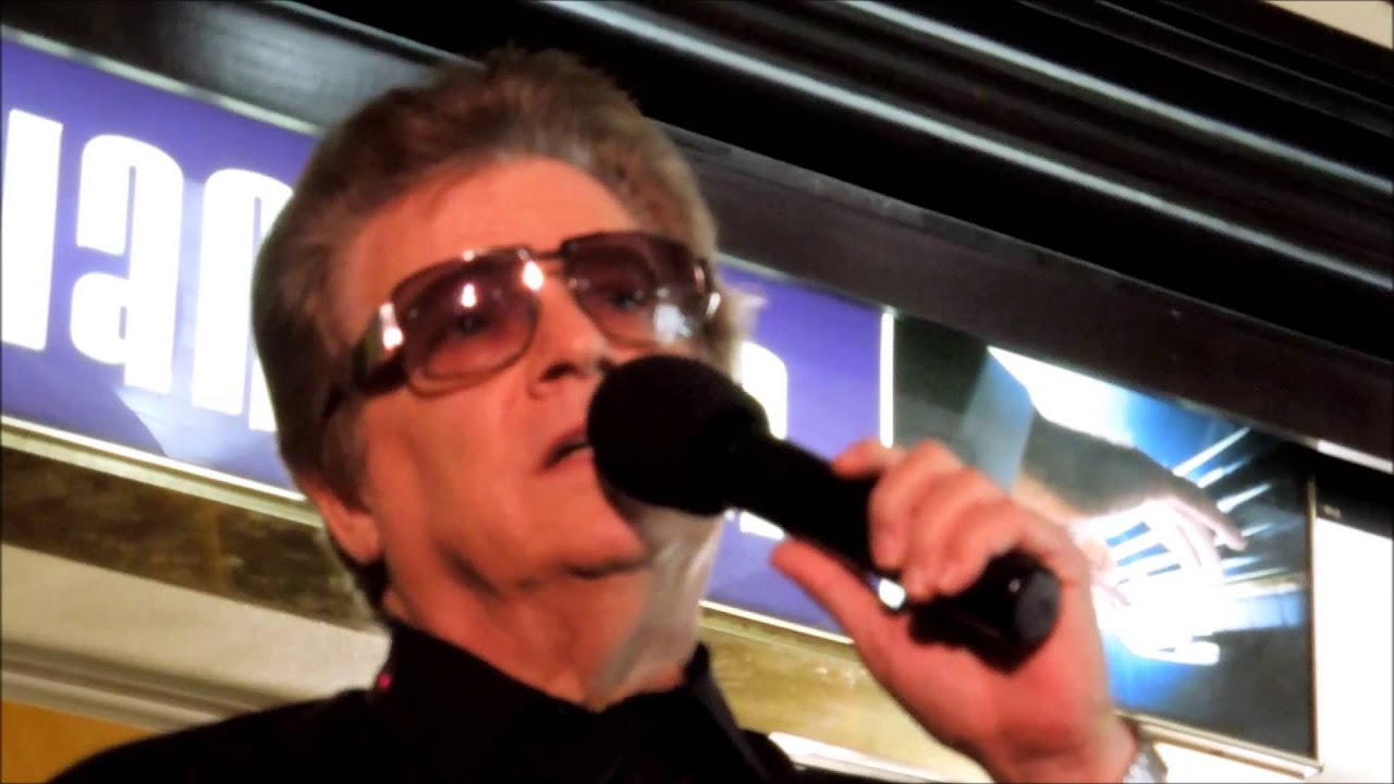 Linda On My Mind - Chuck Rawlings - YouTube