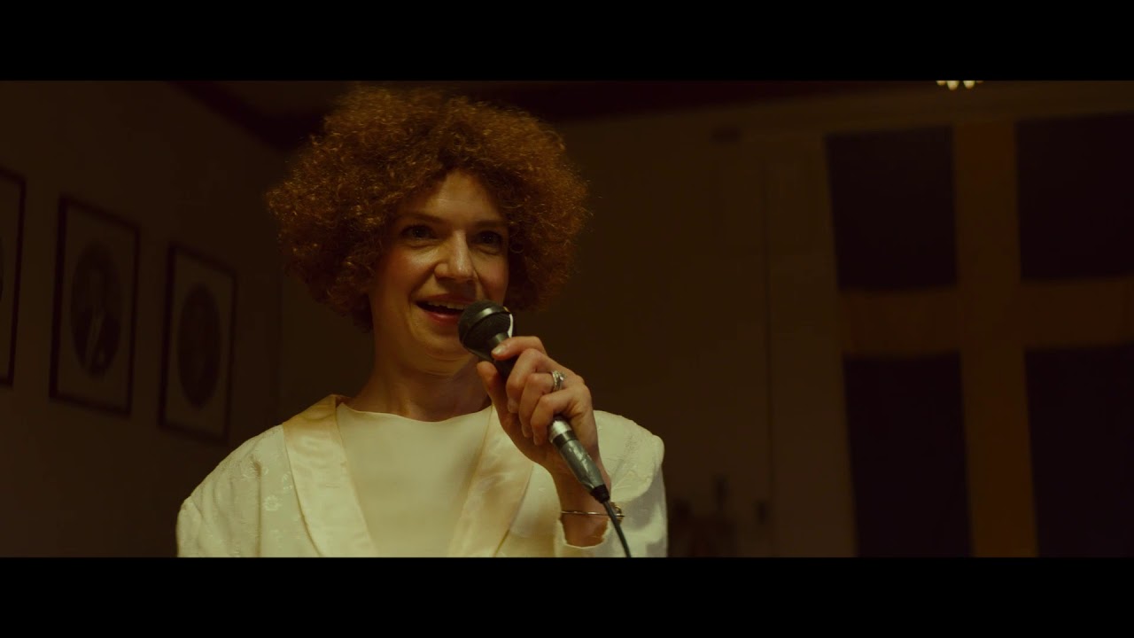 Cecilia Frode - YouTube