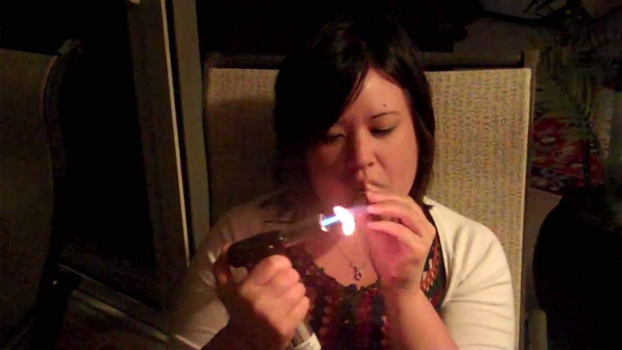 Lighting my first cigar in style - YouTube