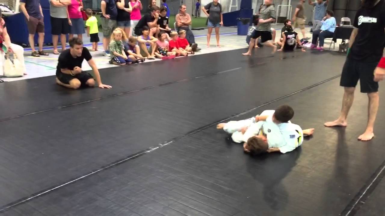 Ryan vs Gabe from Yamasaki at the U.S. Grappling tournament in MD on 8 ...