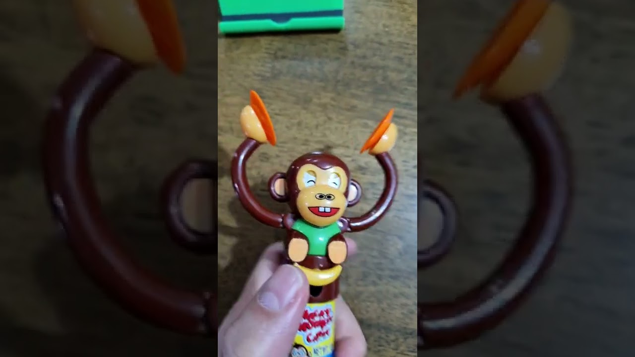 Wacky Monkey Candy clapping test - YouTube
