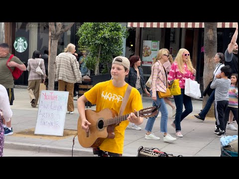 Spanish Romance classical guitar (Romanza) Santa Monica Street performer Artur Kushnir 14 years old