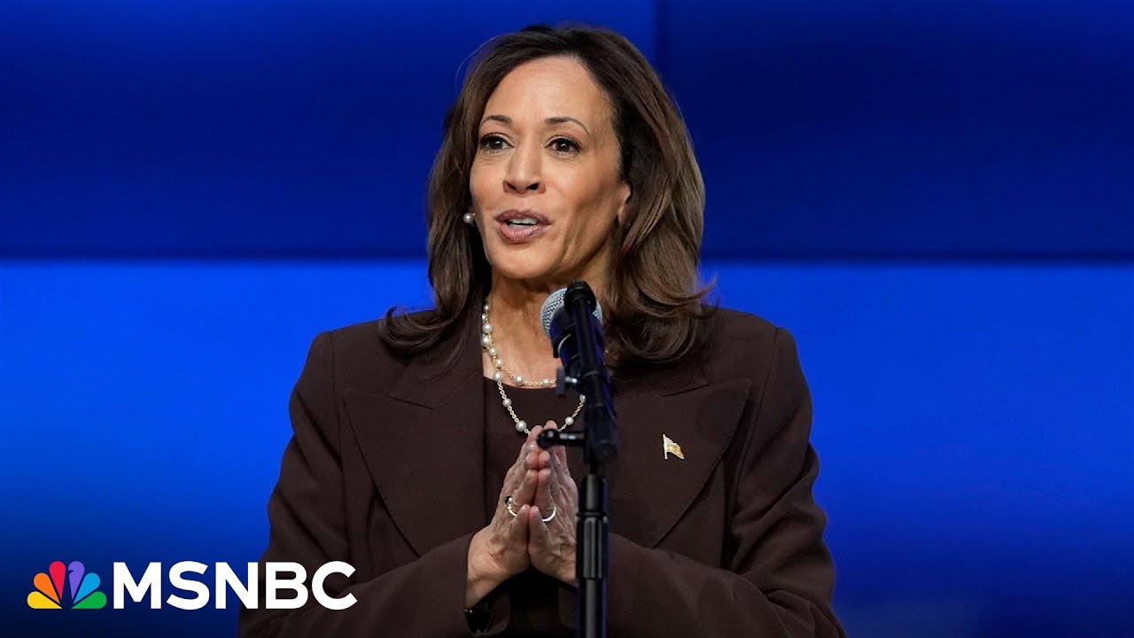 LIVE: Harris makes remarks at Philadelphia campaign event - YouTube