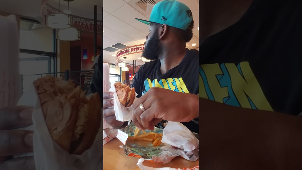 Huge Fight at Popeyes my reaction - YouTube