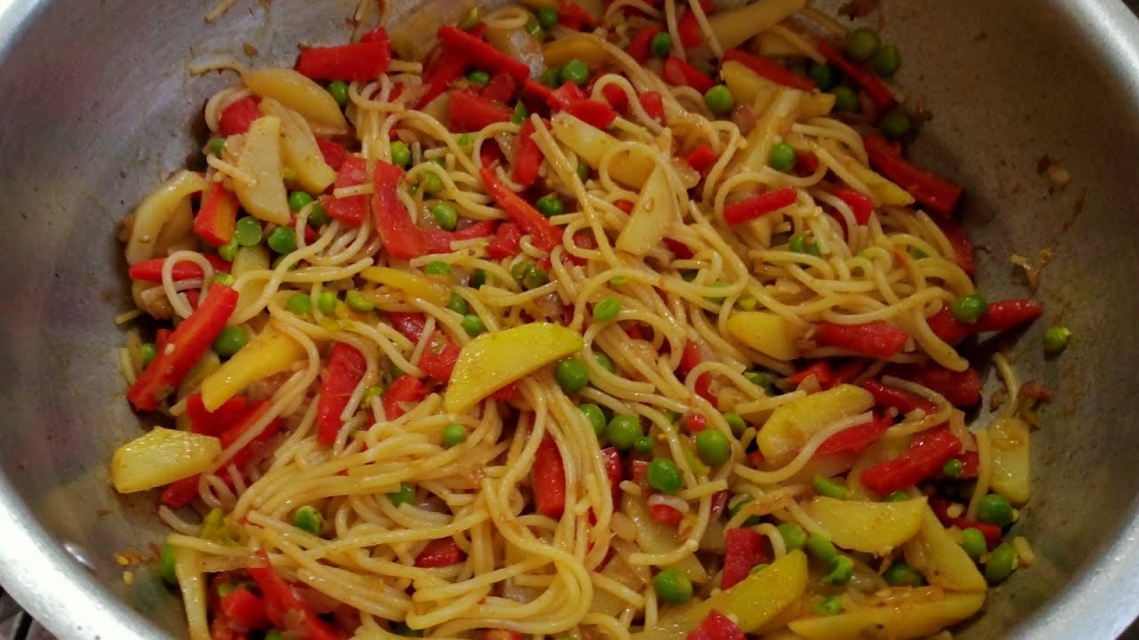 Spicy Vegetables Spaghetti 🍝 by Faiza Chaudhary - YouTube