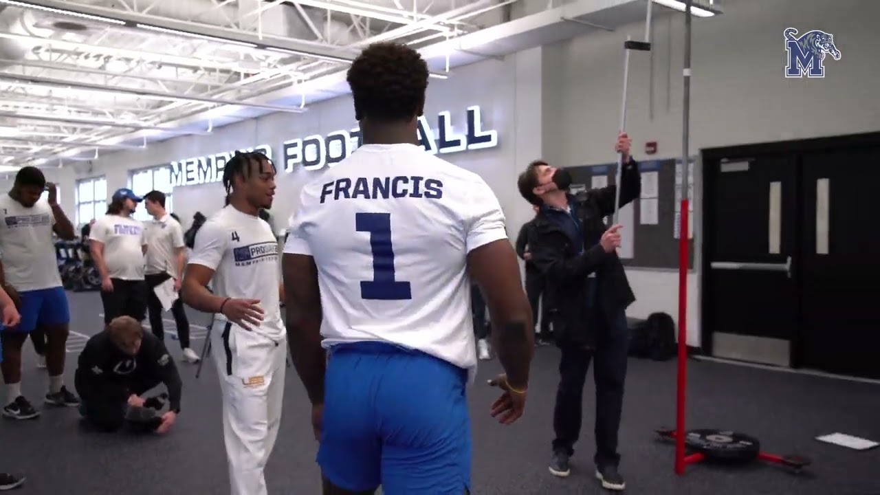 Football: Jacobi Francis - 2022 Pro Day - YouTube