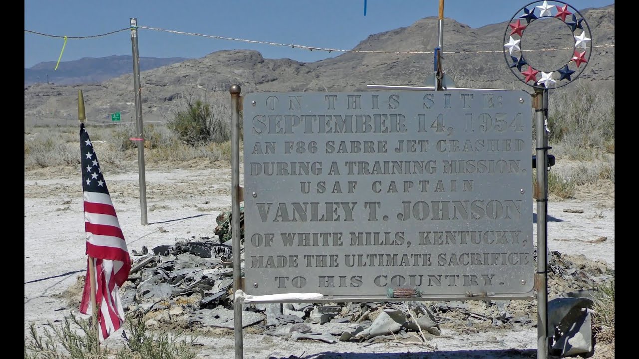 Vanley Johnson F86 Sabre Crash September 1954 - YouTube