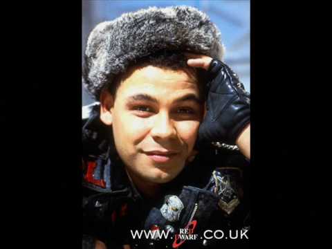 red dwarf theme lyrics - YouTube