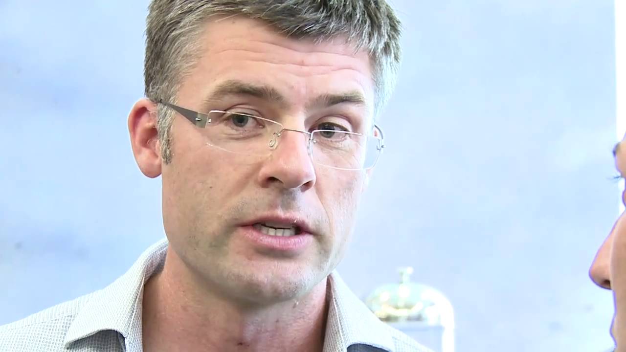 Simon Telfer interview at The Icehouse Anniversary - YouTube
