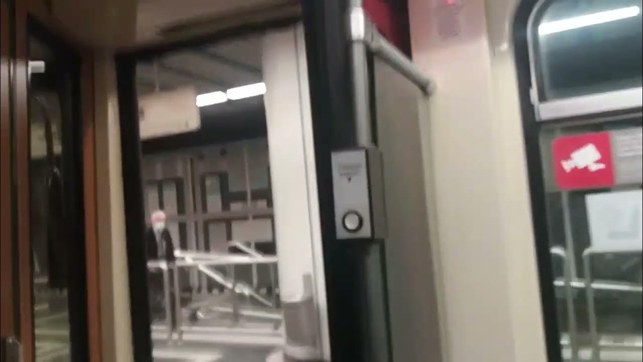 Tür Sound Duewag B-wagen (B80C) DVG U79 - YouTube