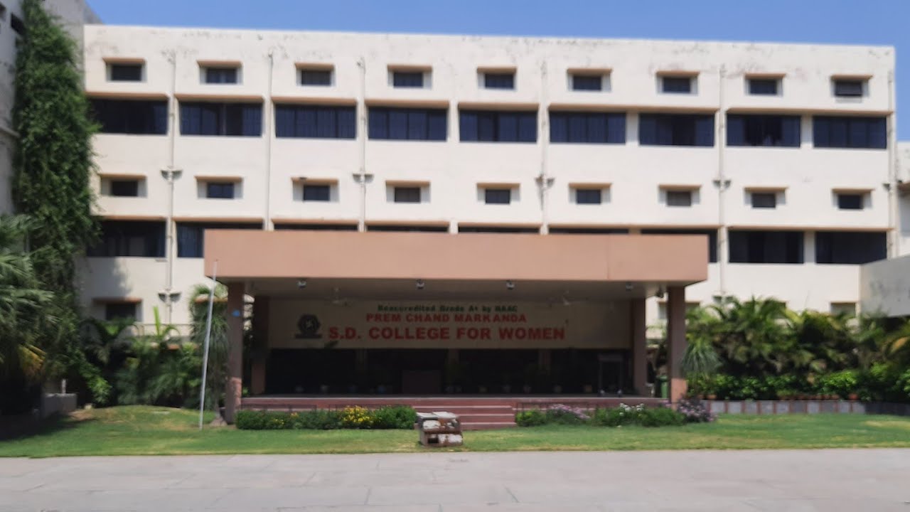 PCM SD College Jalandhar( BEST COLLEGE FOR GIRLS) - YouTube