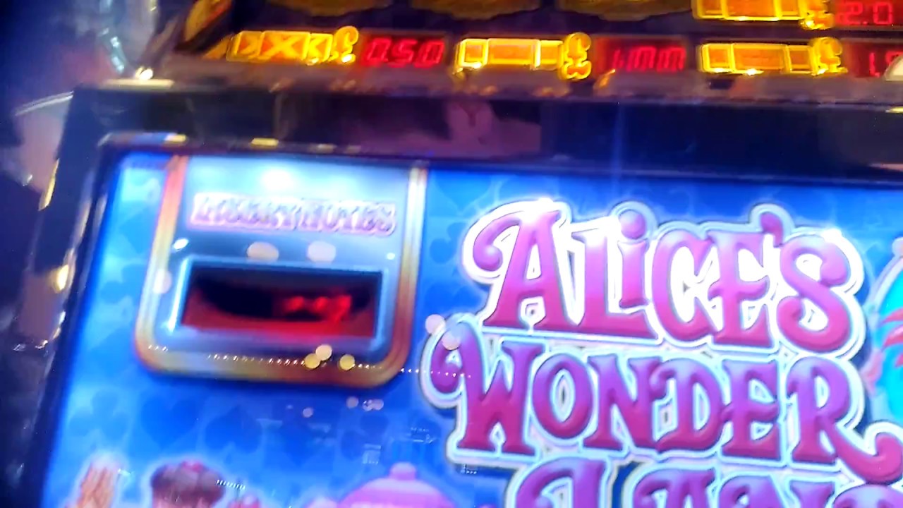 alices wonderland three player reflex fruit machine newquay 2018 - YouTube