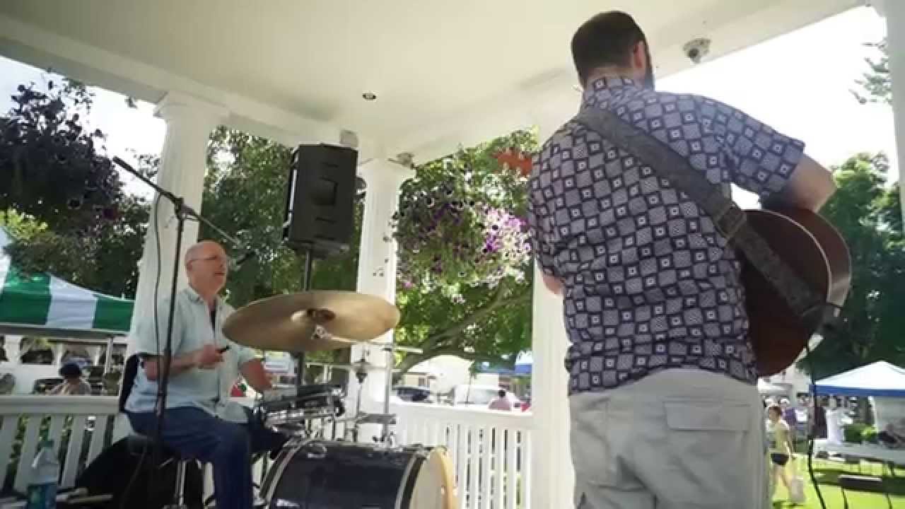 Mike Davis and Bobby Tousignant at Oxford Farmer's Market 7-25-15 Part ...