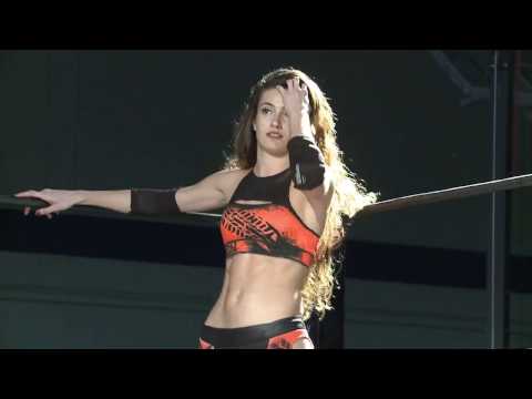 Amber Nova vs. Thea Trinidad - October 15, 2016