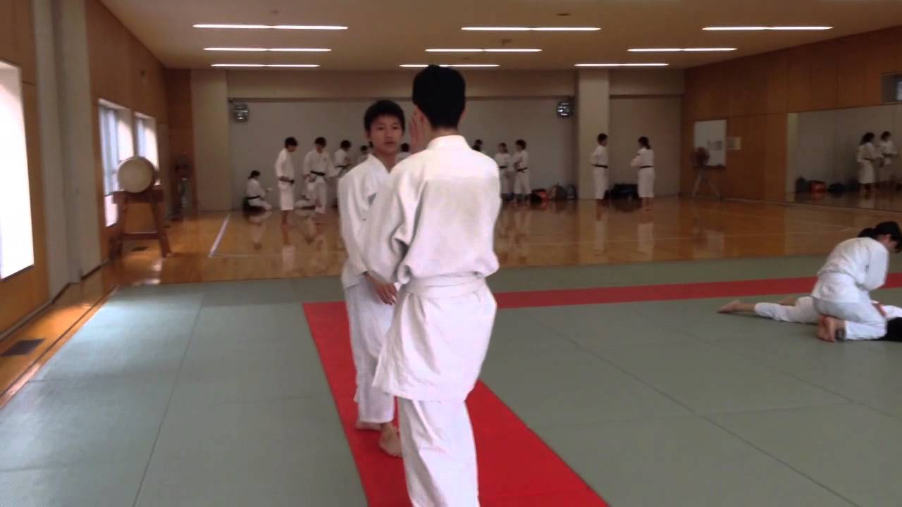 Aikido grading test practice - fifth kyu 合気道5級審査練習 - YouTube