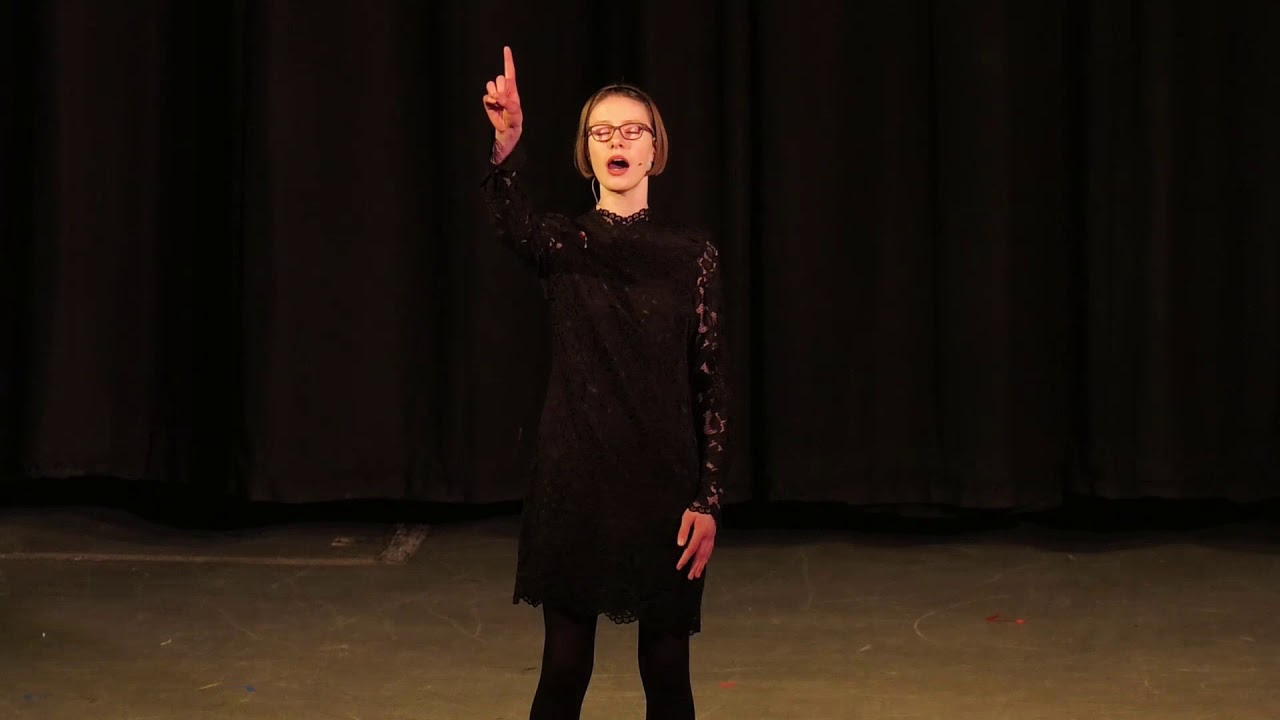 LYDIA HOWARTH at the Birmingham Final of Britain Does Variety 2017 ...