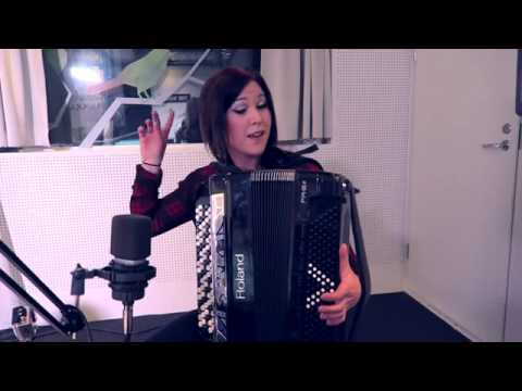 Digitaalisen harmonikan maailmanmestari Netta Skog - YouTube