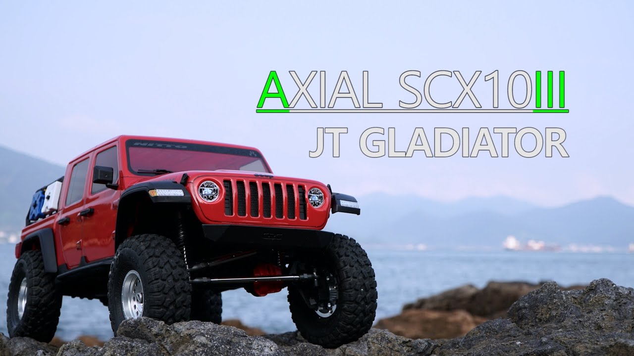 AXIAL SCX-10 III GLADIATOR ON THE ROCK - GIL'S RC - YouTube