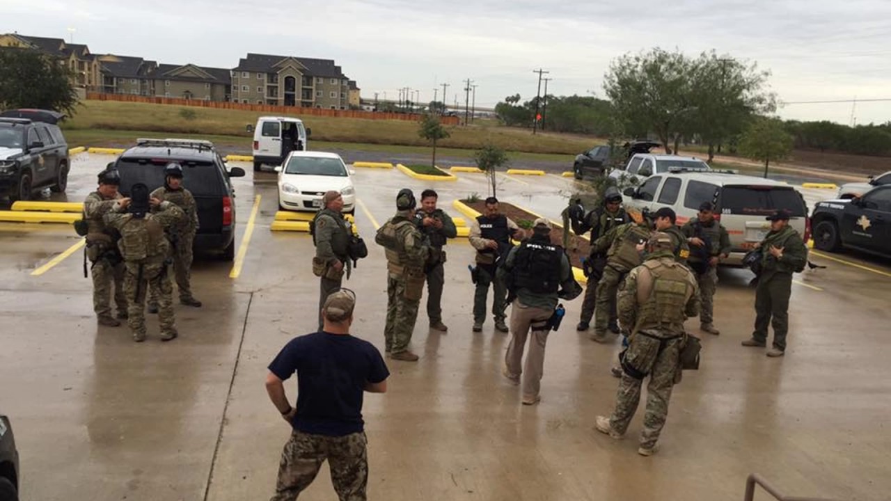 Advance SWAT School Hostage Rescue - YouTube