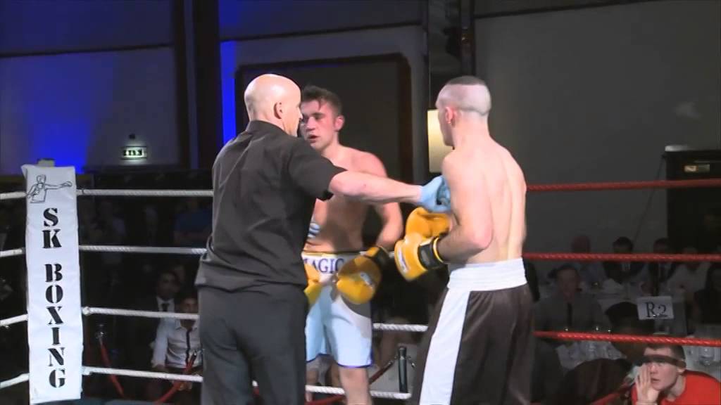 Crowne Plaza 8th Feb - 2014 Marc Kerr vs Ross Buchanan - YouTube