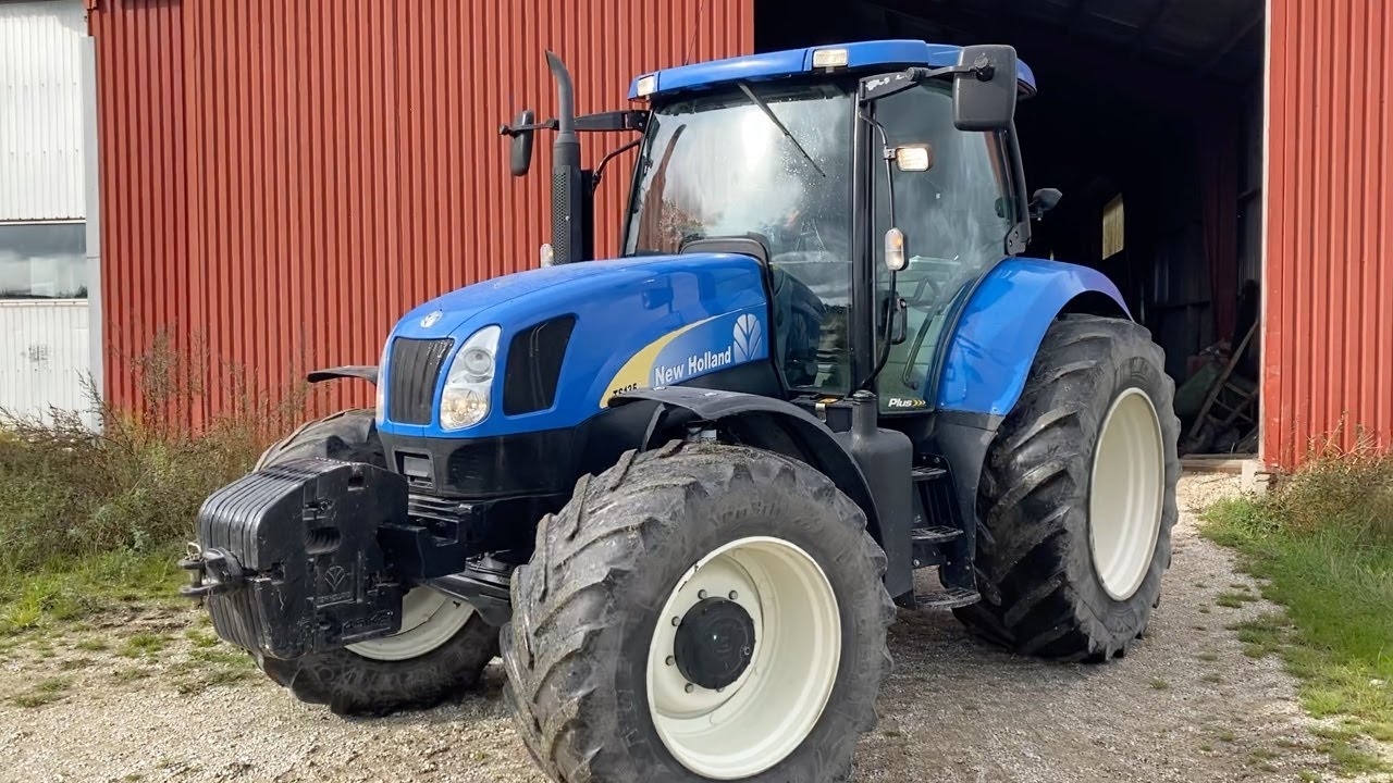 Köp Traktor New Holland TS135A plus på Klaravik - YouTube