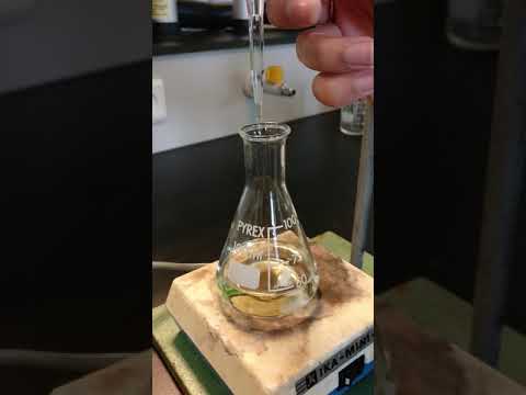 Titrering - ækvivalenspunkt. HCl titreres med NaOH med bromthymolblåt ...