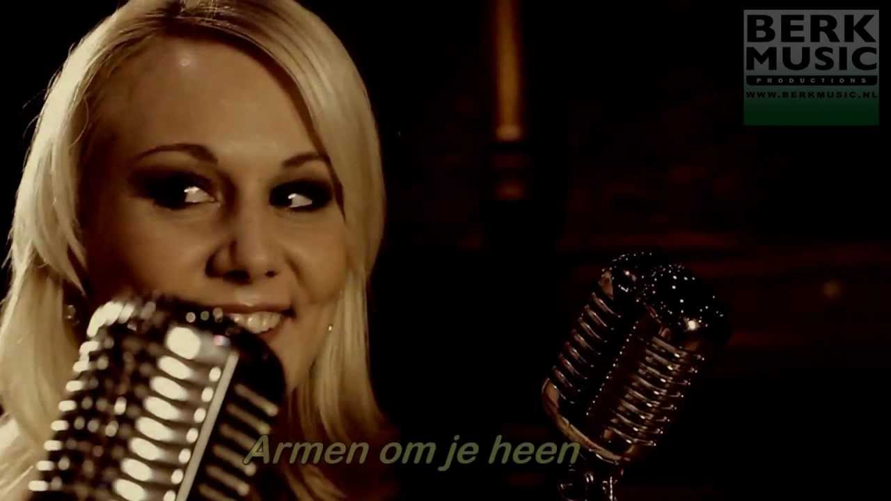 Robert Pater & Dora - Kus Me Baby - TEKST-ondertiteld - YouTube