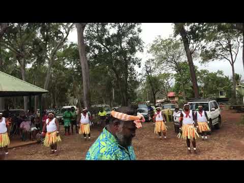 Badu Island Dancing🔥🤙🏾 - YouTube