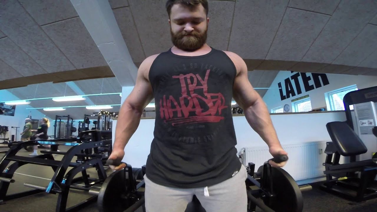 **Muscle Tailors** Back Day at Loaded Gym Denmark - YouTube