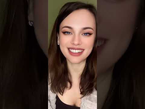 Periscope LIVE BEAUTIFULL GIRL💚 #periscope #live #cute #broadcast #periscopelive#viralvideo #vlog 