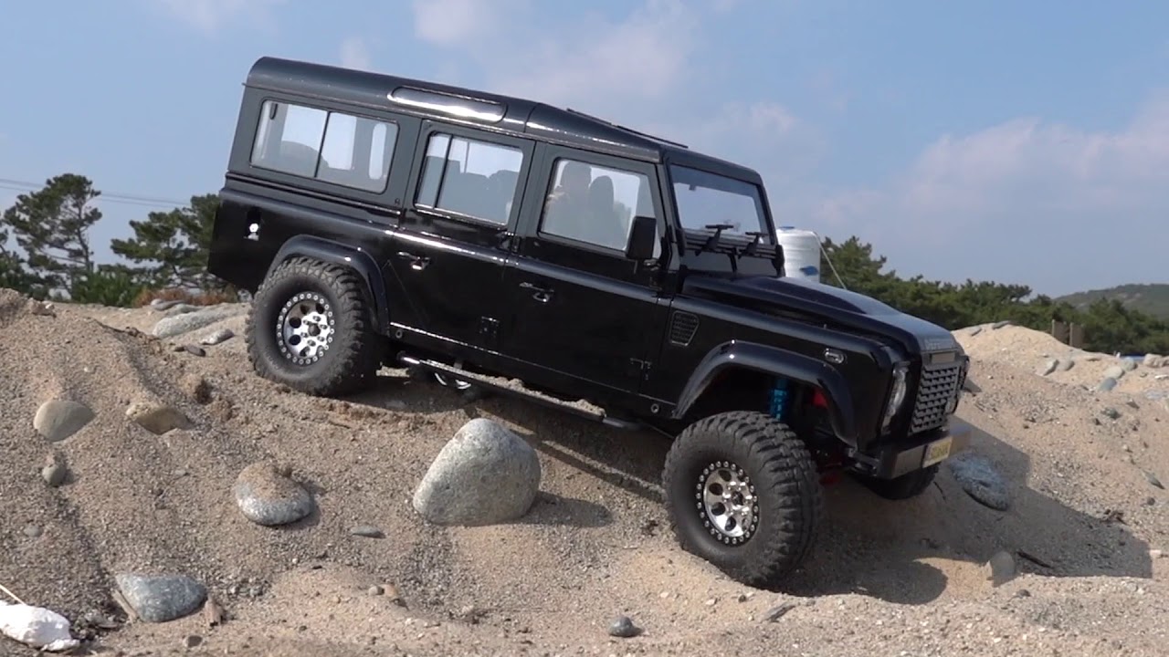 Land Rover DEFENDER D110 l #2 Drive At The Beach - YouTube