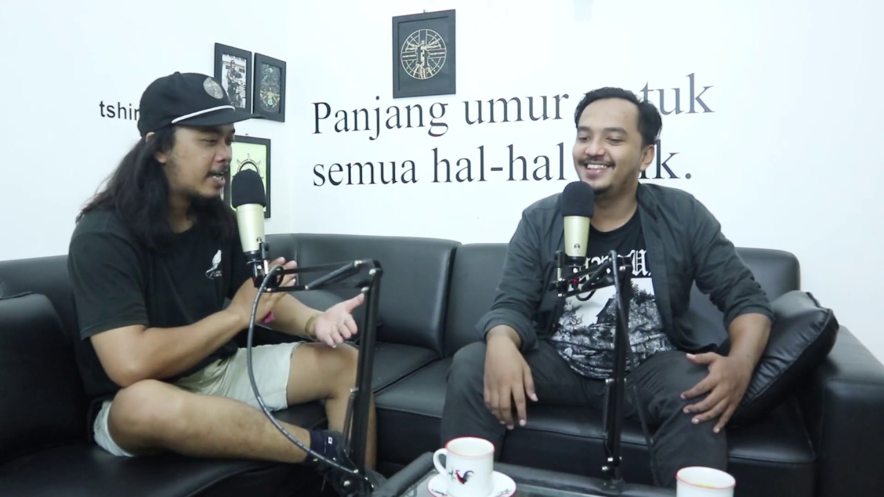 PUNK! Di Tengah Masyarakat Homogen - YouTube